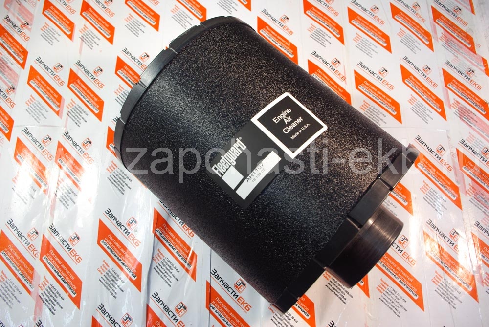 AH1107 Воздушный фильтр AIR FILTER Fleetguard